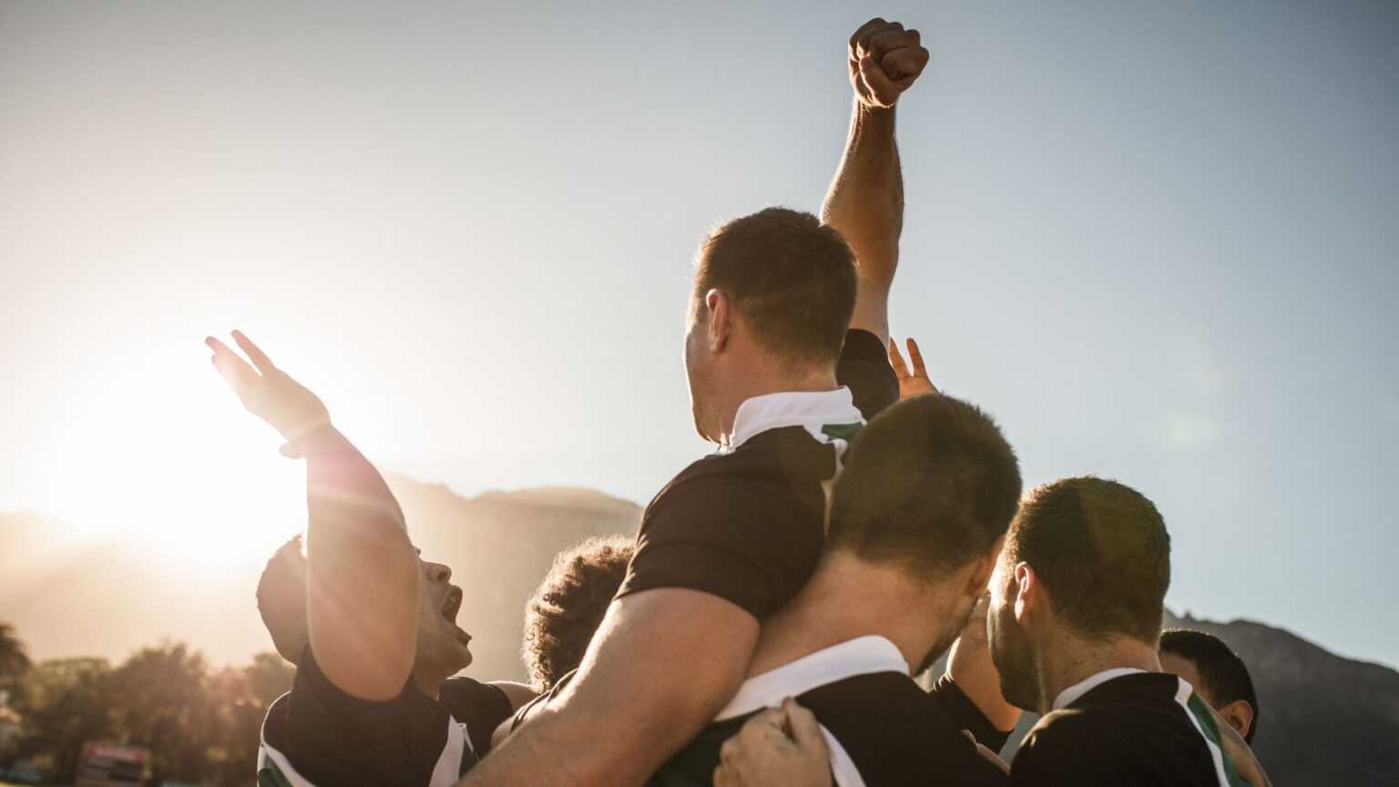 What Does A Fly Half Do In Rugby? | Sharper Rugby